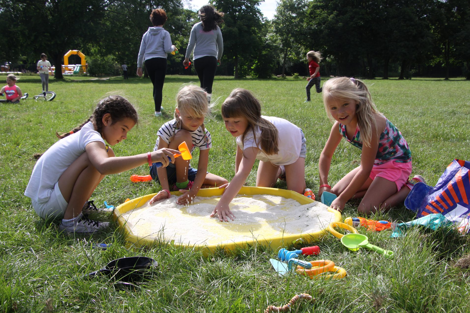 Home | Girls' Brigade Ministries